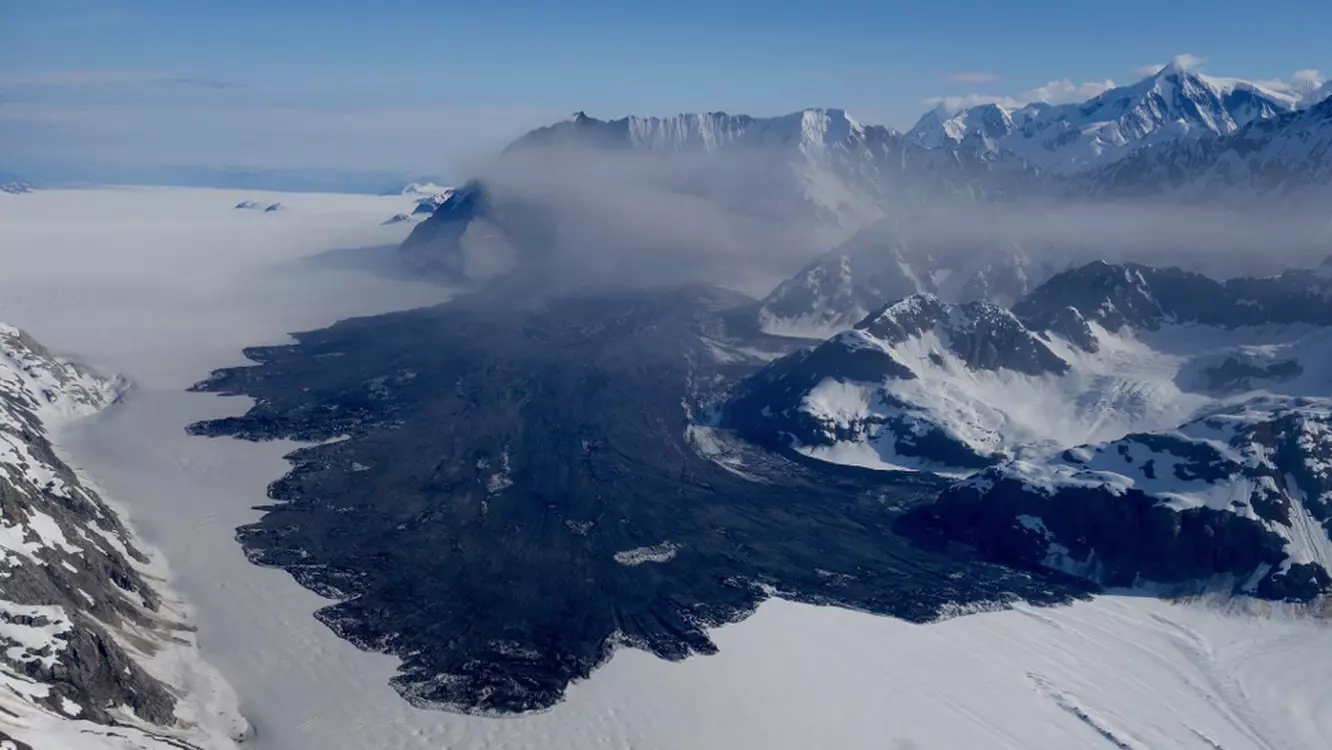 Obrovský sesuv půdy na Aljašce: 150 milionů tun kamenů 344701_1