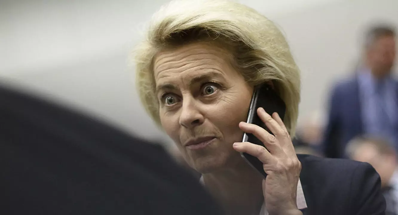 Letona la Tšireletso la Jeremane Ursula von der Leyen