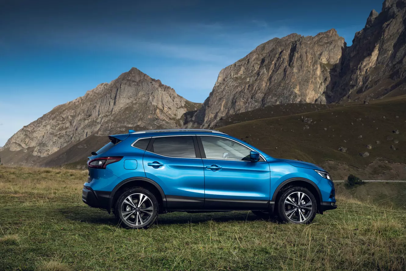 Reynir að finna að minnsta kosti eitthvað slæmt í Nissan Qashqai 348560_4