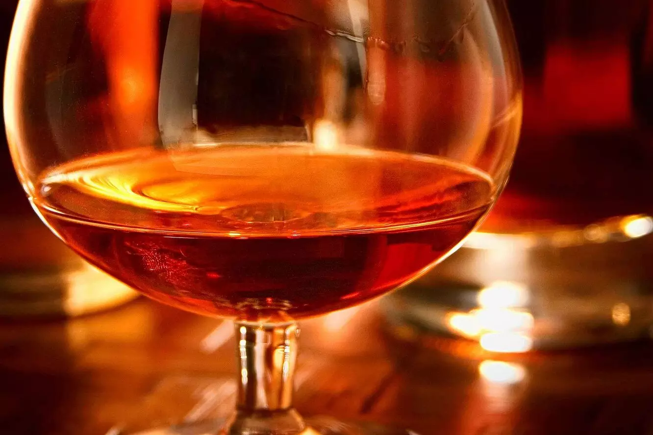 Bilim adamları, şarabı ultrasonla nasıl hızlı bir şekilde brendi haline getirebileceklerini öğrendiler.