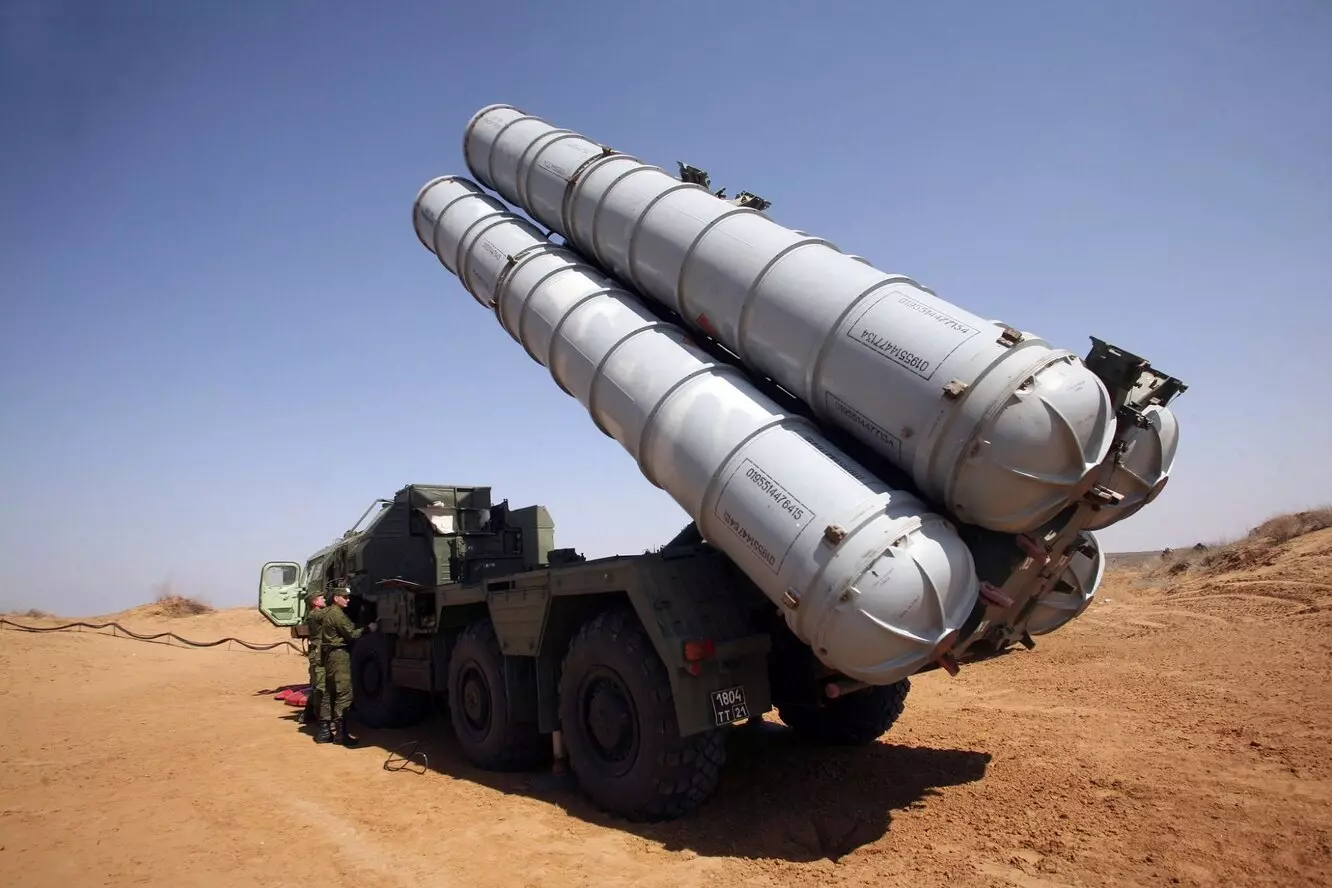 Ruský systém protivzdušnej obrany S-300 „Favorite“ zasiahol Západ: úspešné testy v Iráne