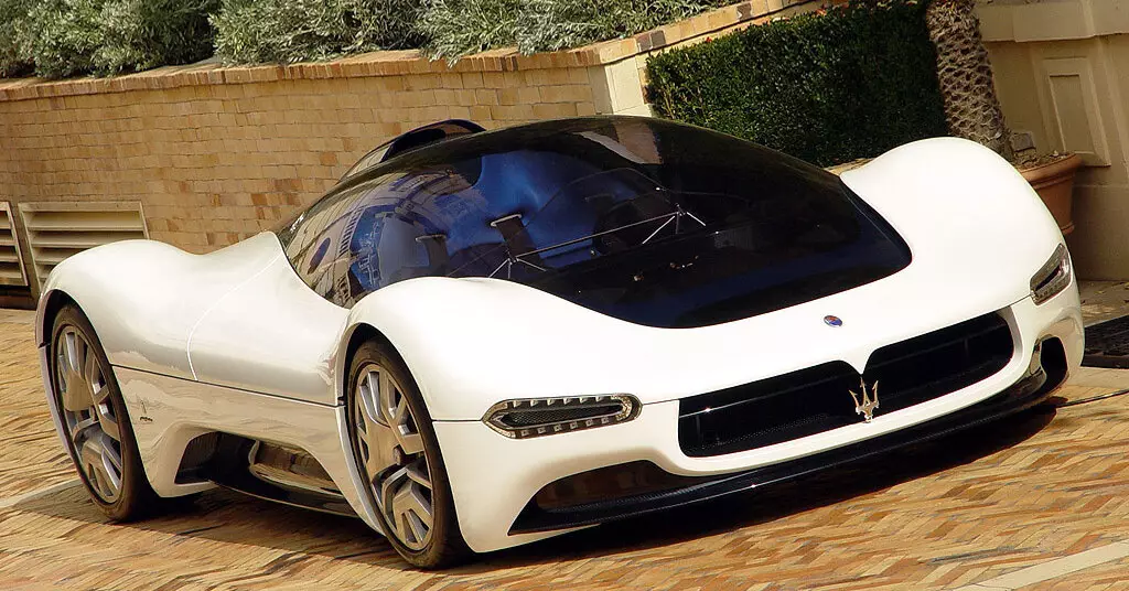 Maserati automobil: izbor od 10 neobičnih modela marke