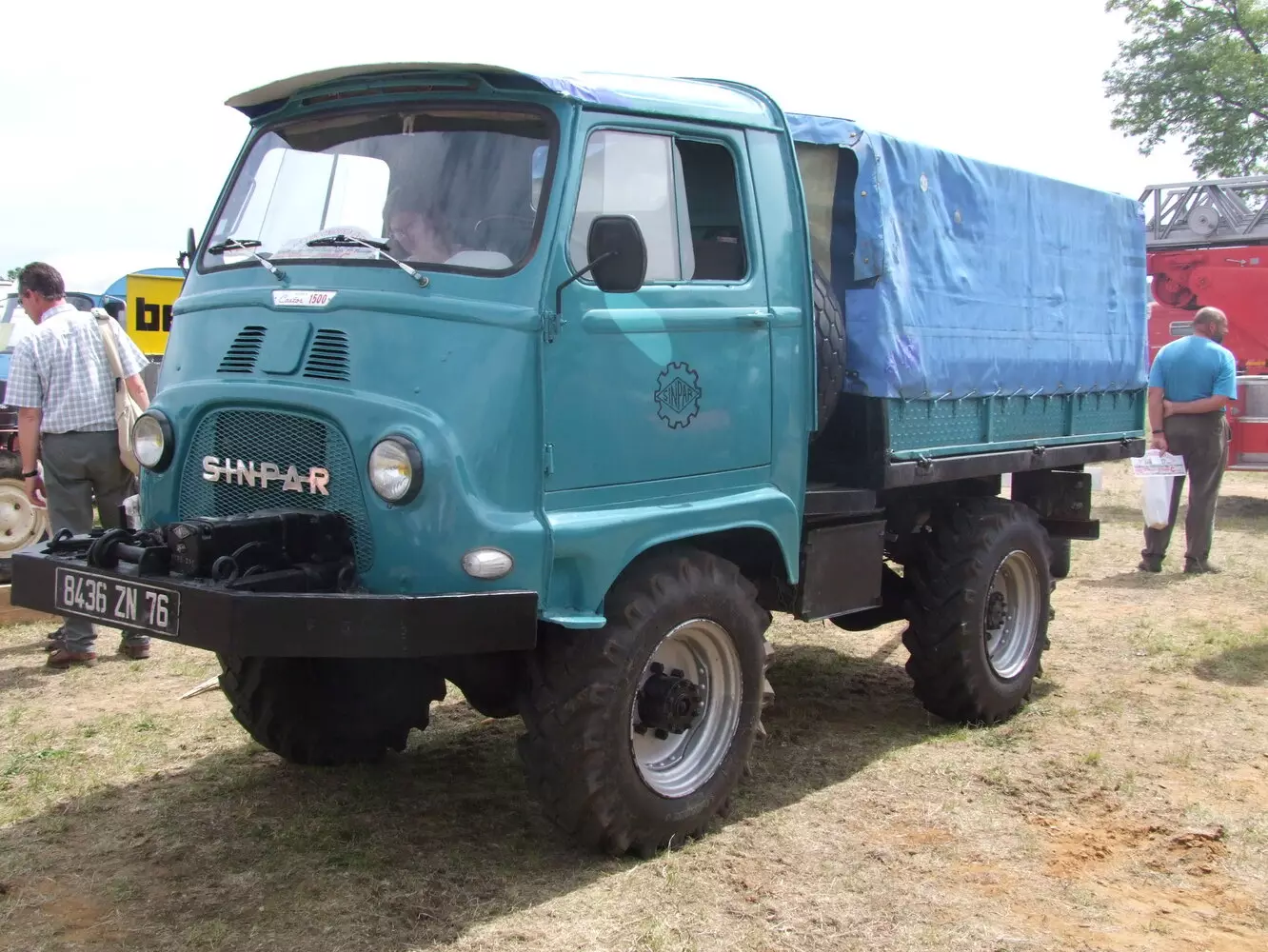 Sinpar Castor, ama Unimog Faransiis ah oo aan nasiib lahayn 350556_5