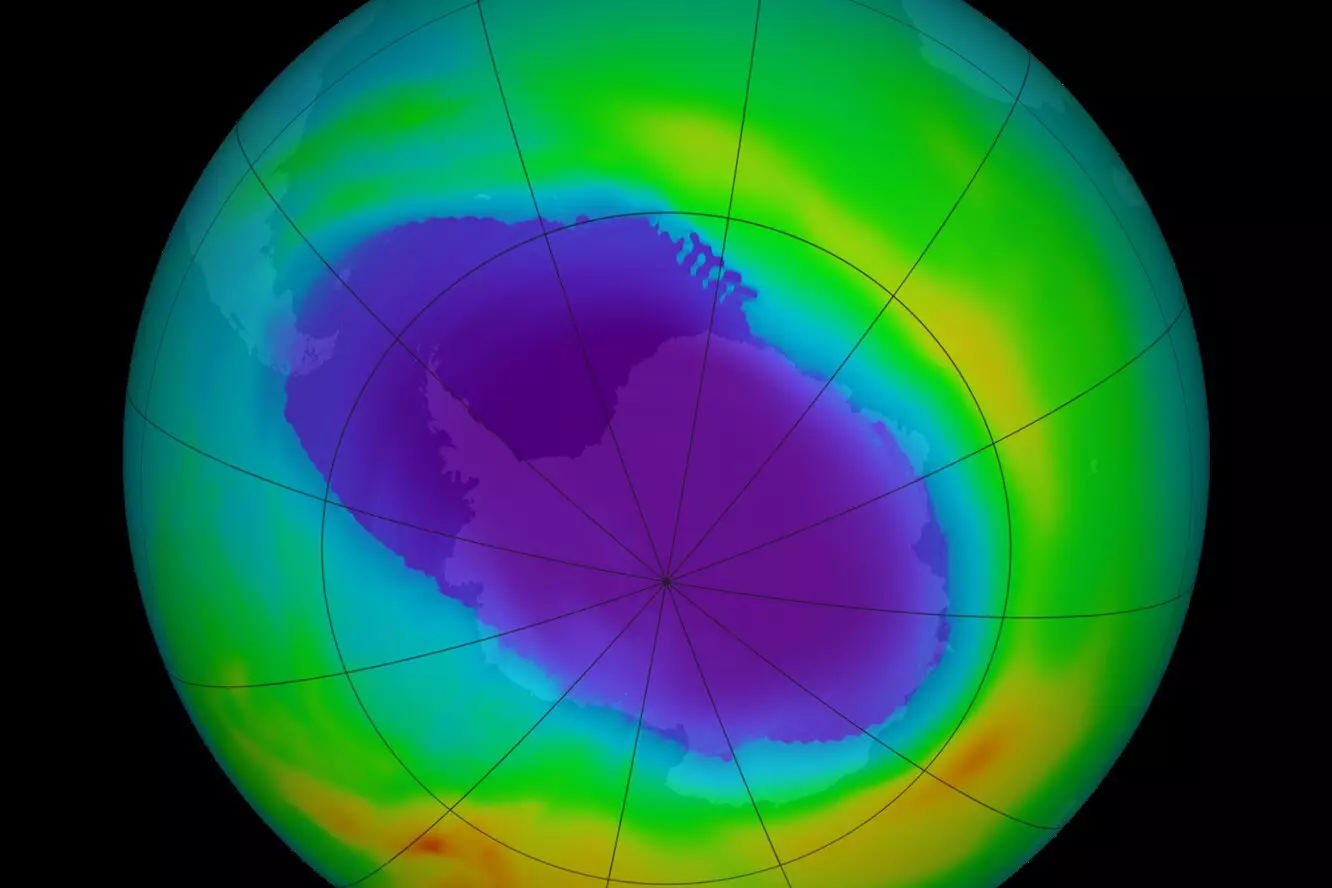 Истражувачите ја „одложија“ реставрацијата на озонската обвивка за 30 години