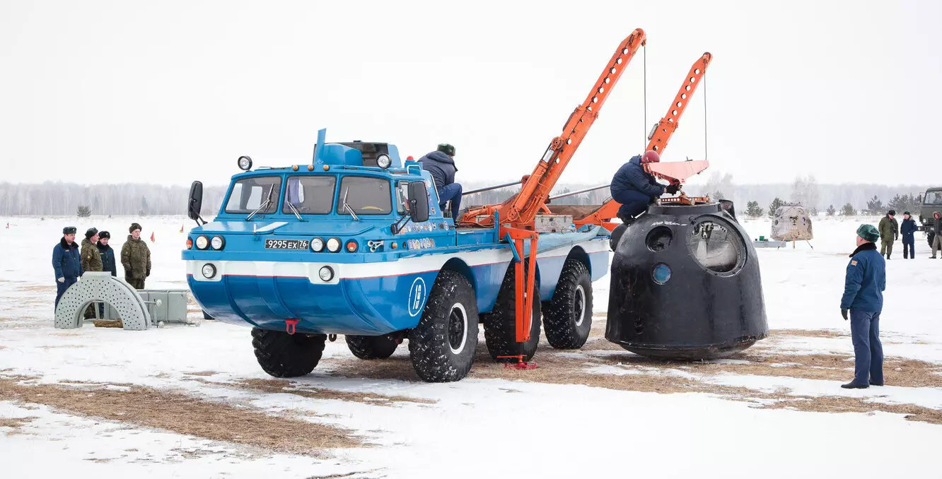 Li-cosmonauts tsa Russia li pholosoa joang: bapholosi le lisebelisoa tsa bona 351603_6