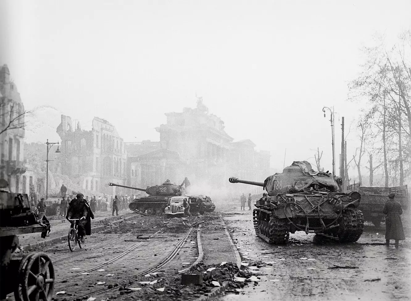 二戰神話：在柏林街頭摧毀坦克部隊 352033_3