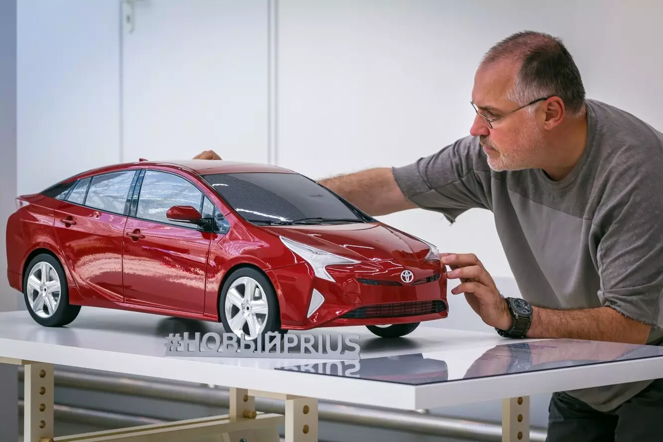 Sebelumnya: tes cepat Toyota Prius 352162_7