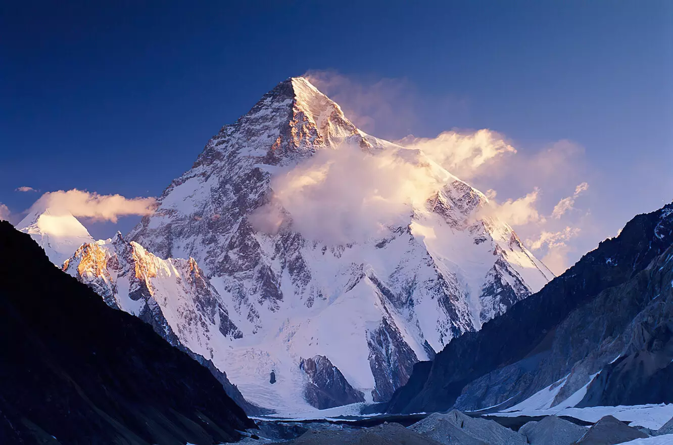 Top 10 vârfuri muntoase ale lumii: cuceritori de înălțimi 352545_10