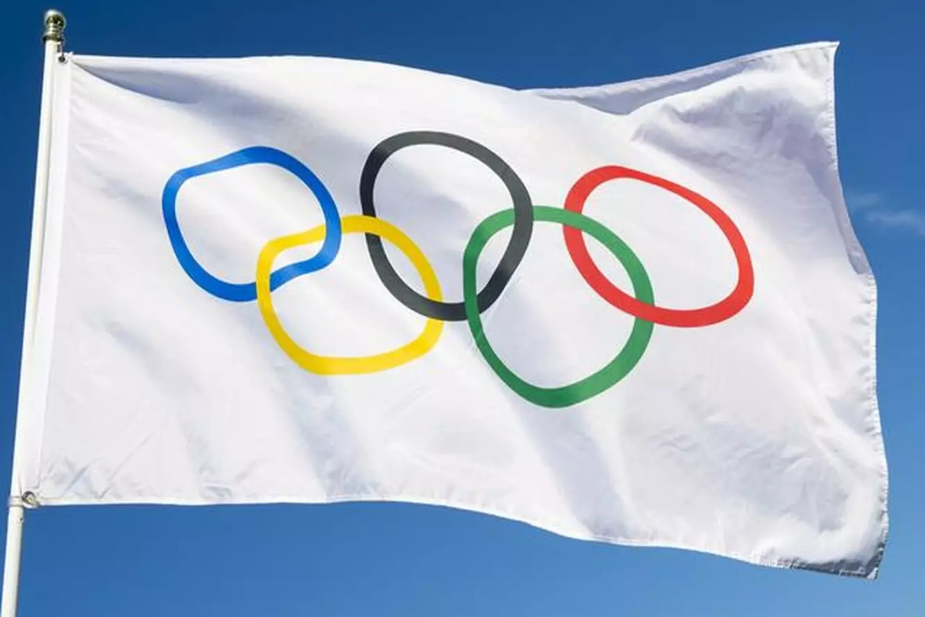 Wat betsjut de Olympyske flagge?