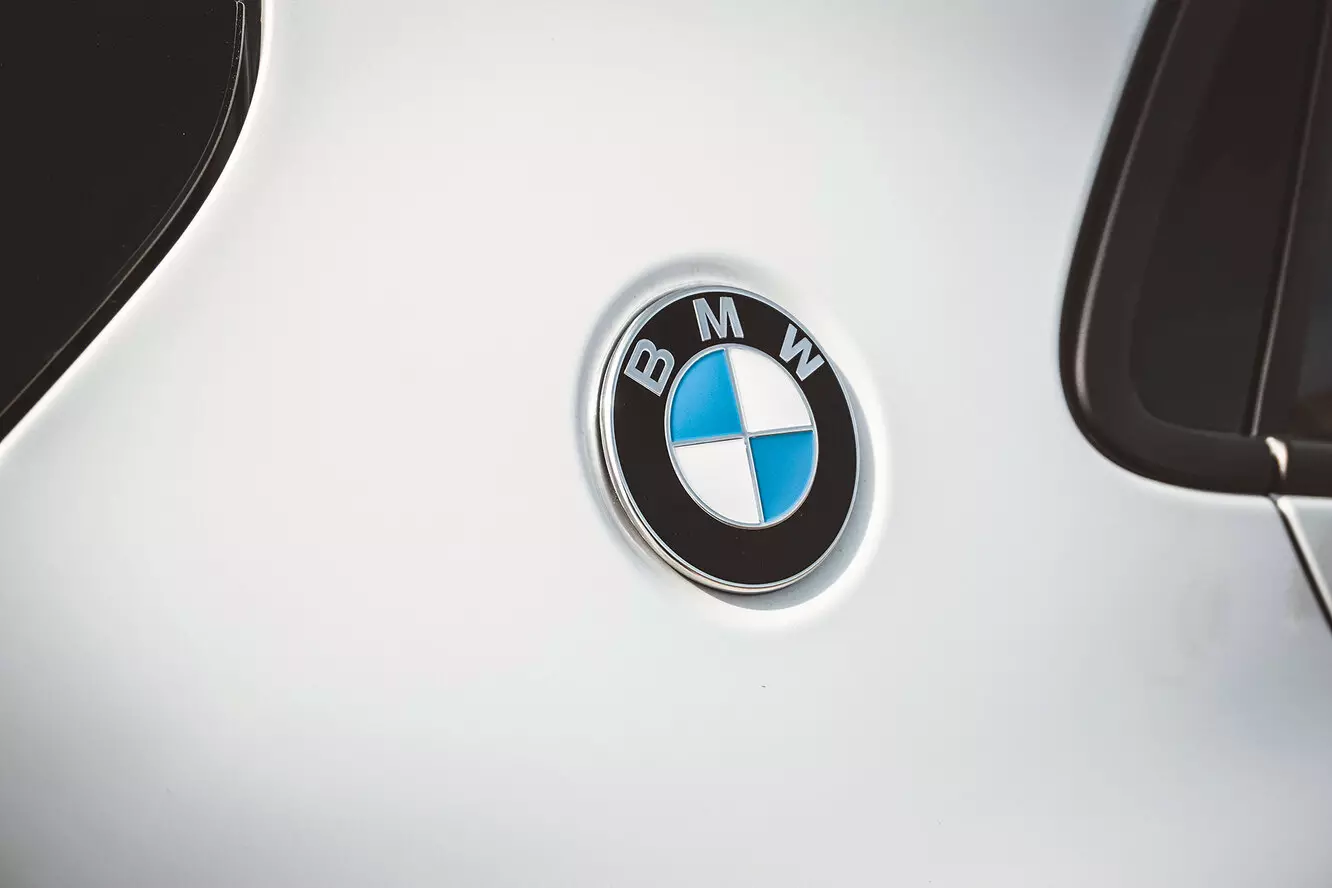 Colpo di stato: test BMW X2 xDrive 20d 356379_4