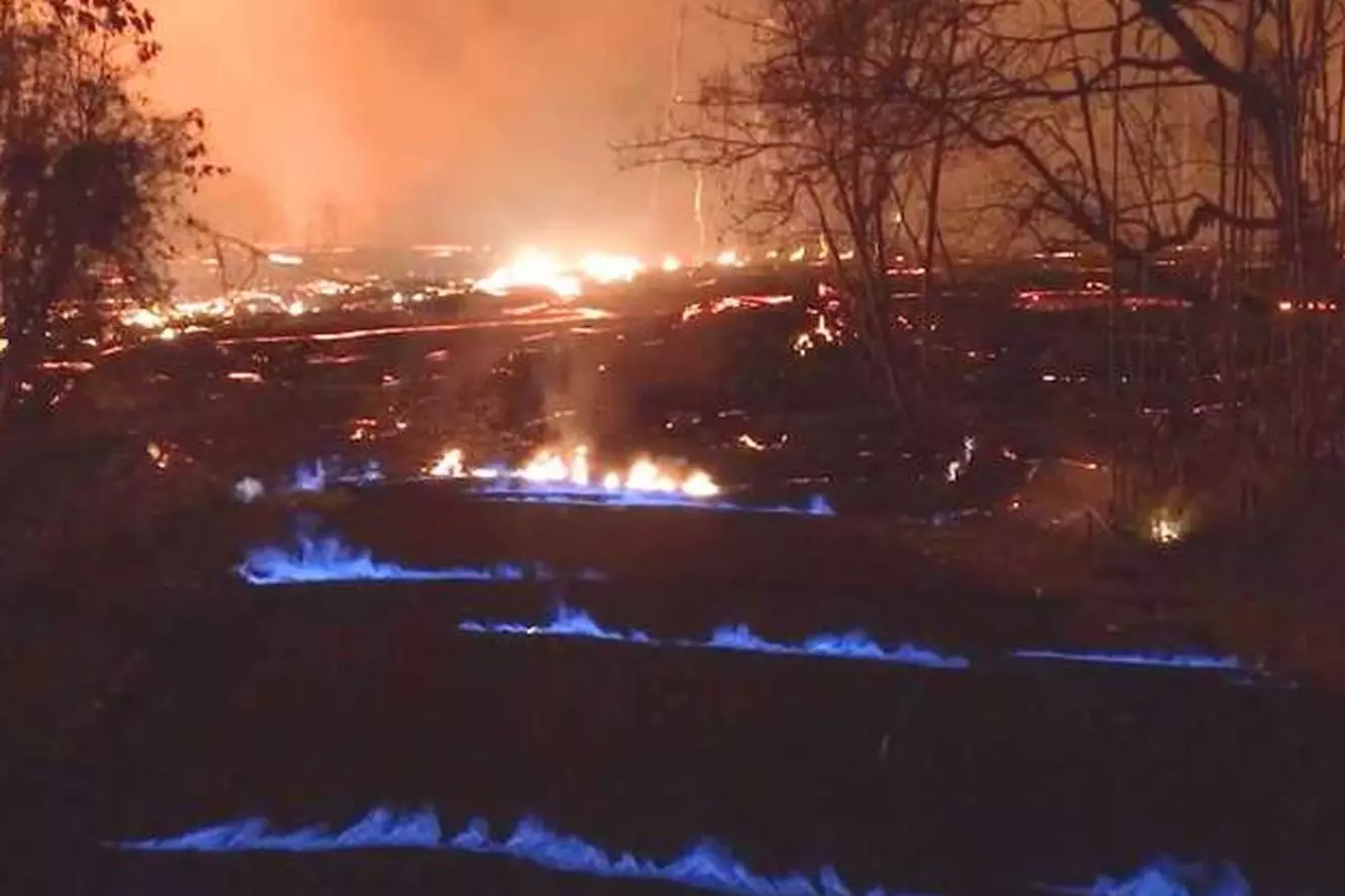 ¿Por qué Hawái arde azul?