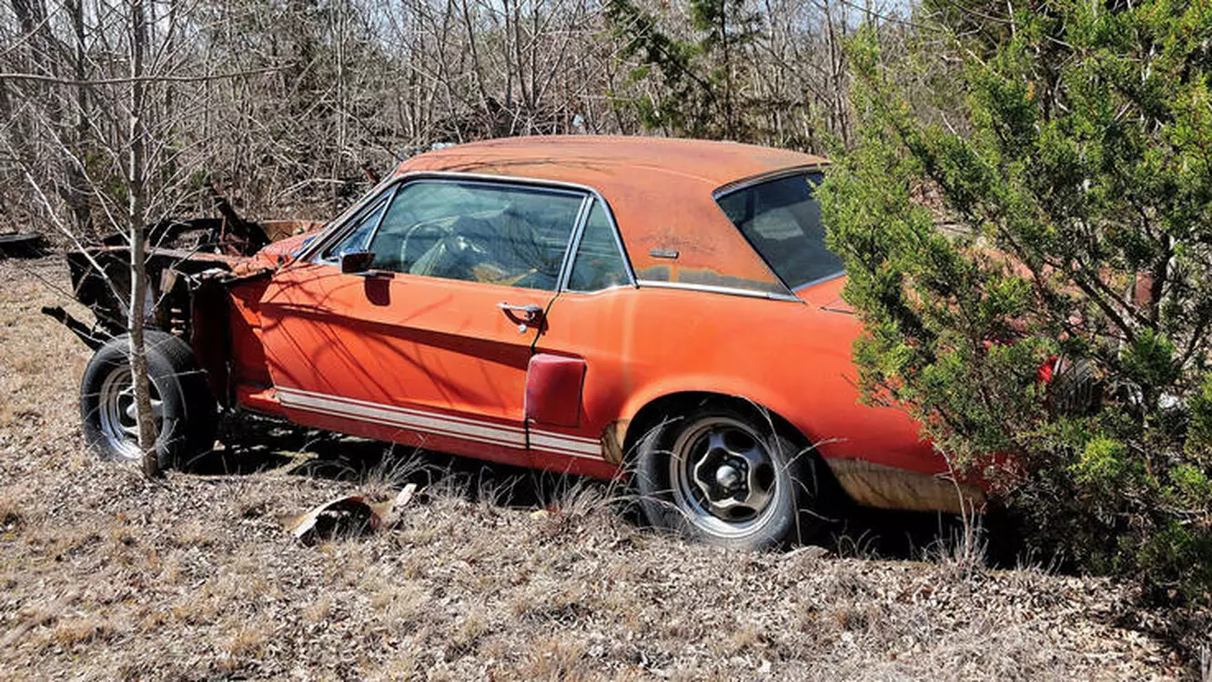 1967-жылы уникалдуу Mustang прототиби табылган 357766_2