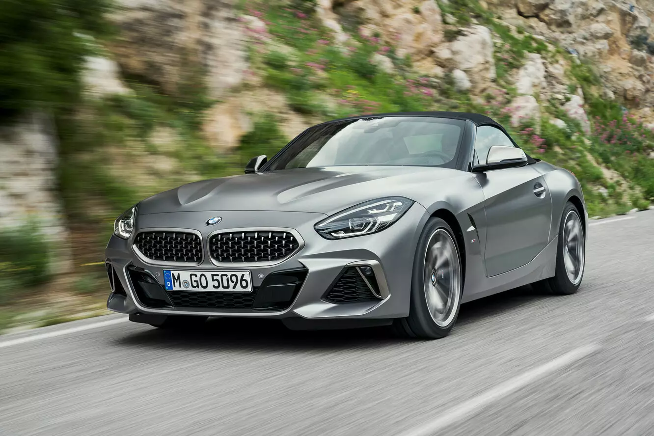 نیا BMW Z4: تمام معلومات کا انکشاف 358205_4