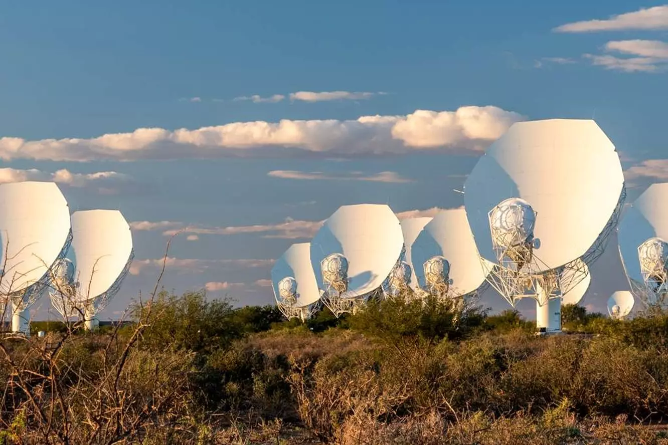 Ang pinakamalaking teleskopyo ng radyo sa mundo ay sumali sa paghahanap ng mga dayuhan