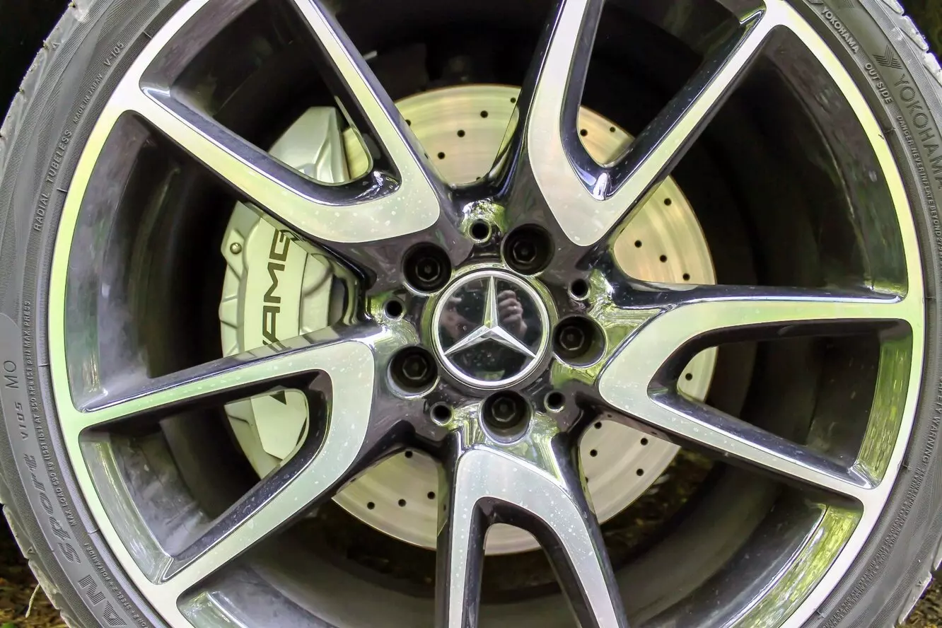 წითელი ისარი: Mercedes-AMG E 43 ტესტი 358481_5