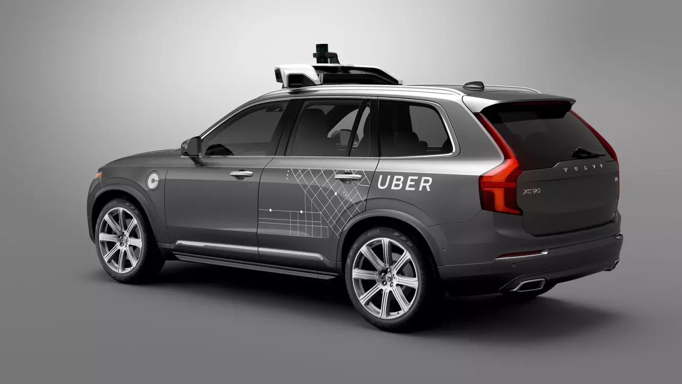 Uber a permis să continue testarea dronelor 359522_1