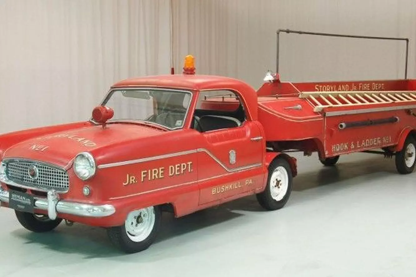 Motar Rana: Nash Metropolitan Firefighter