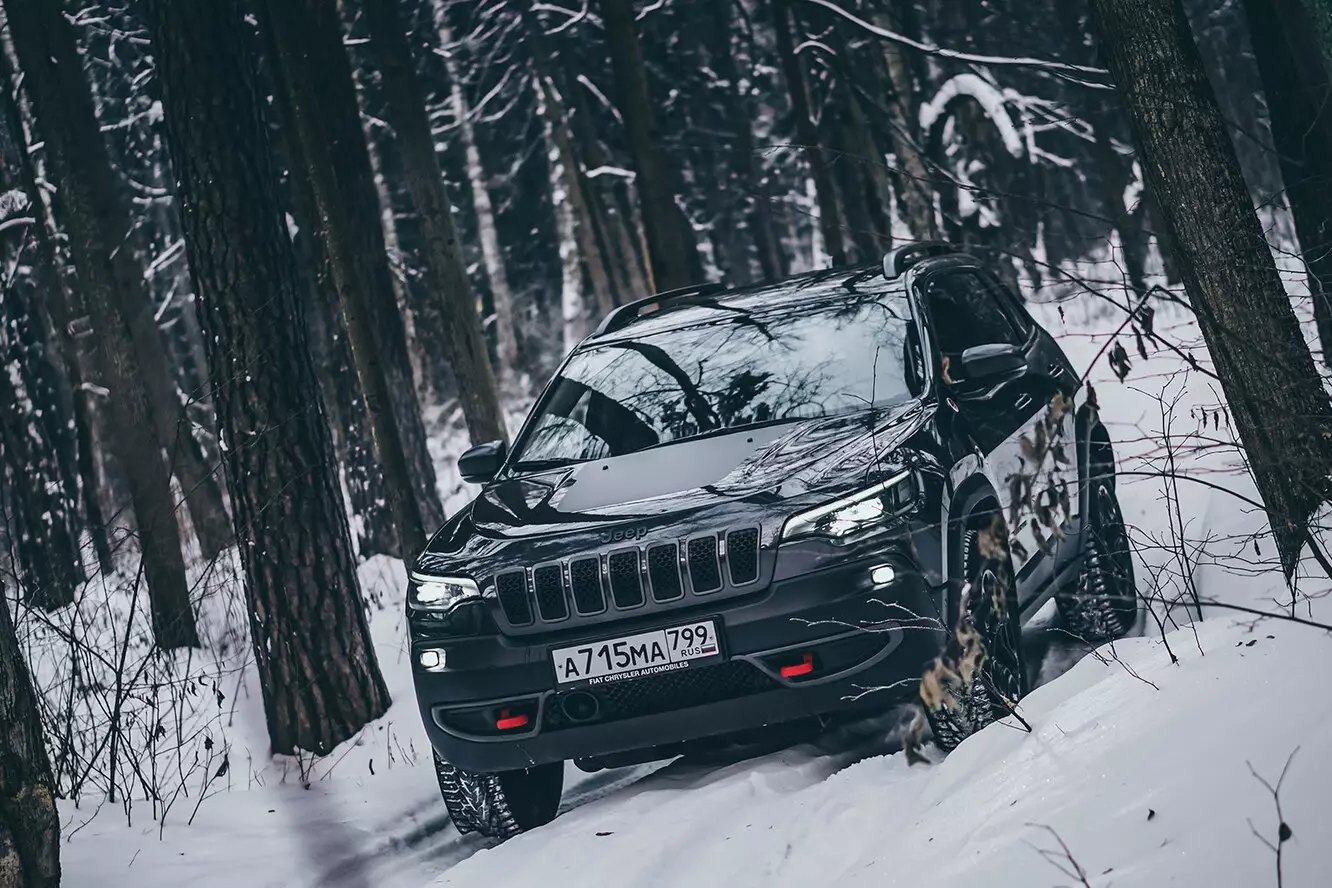 Pathfinder: Jeep Cherokee Trailhawk testi