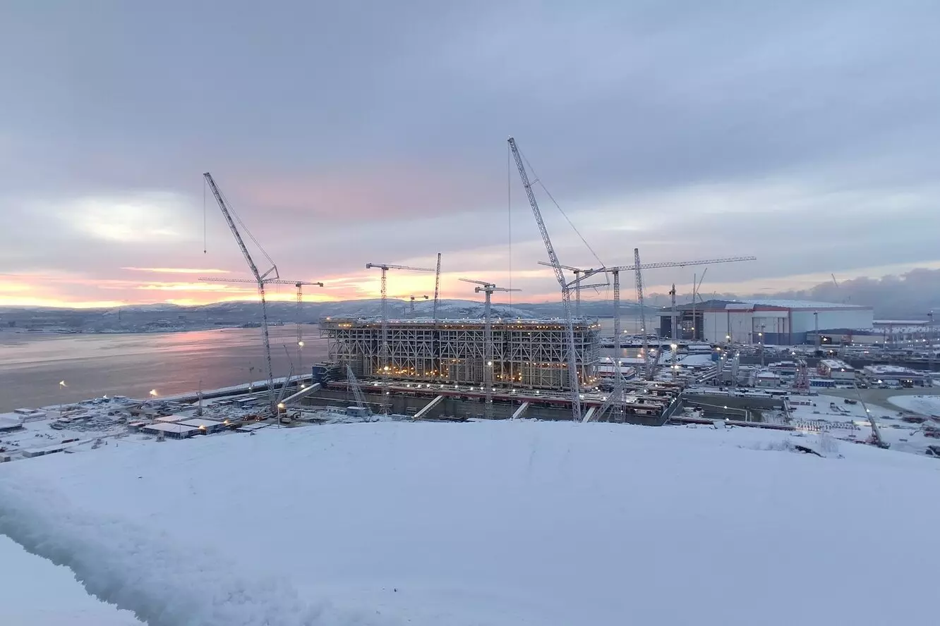 TsSKMS na Arctic LNG 2: ka esi ewuo osisi na-ese n'elu mmiri maka ikuku gas na Arctic