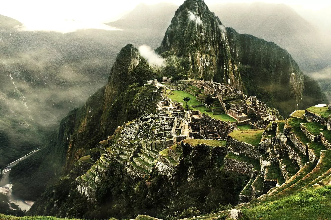 Inkek Machu Picchu eraiki zuten failen bidegurutzean