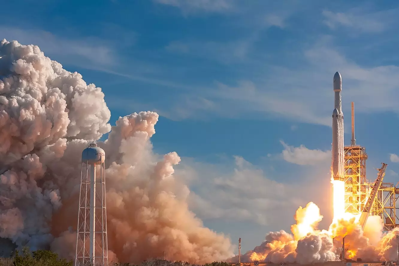 Mi történik egy rakéta belsejében az űrben: videó