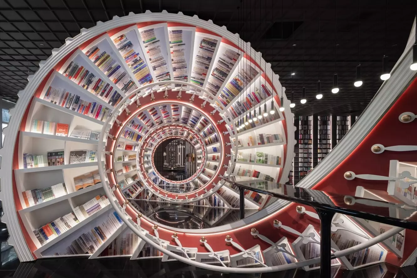 חנות ספרי יופי פנטסטי נפתחת בסין