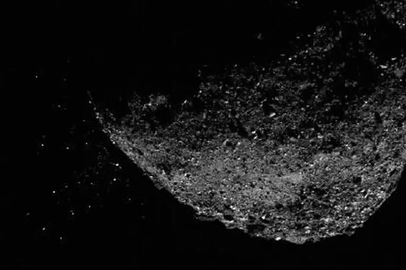 Bennu klasifikován jako aktivní asteroid