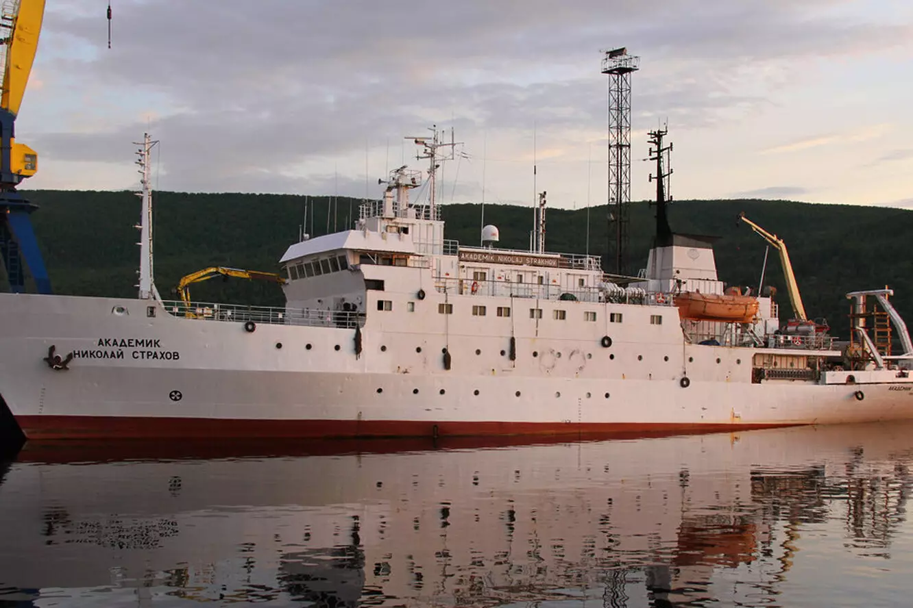 Брод „Академик Николај Страхов“: од Светског океана до Балтичког мора