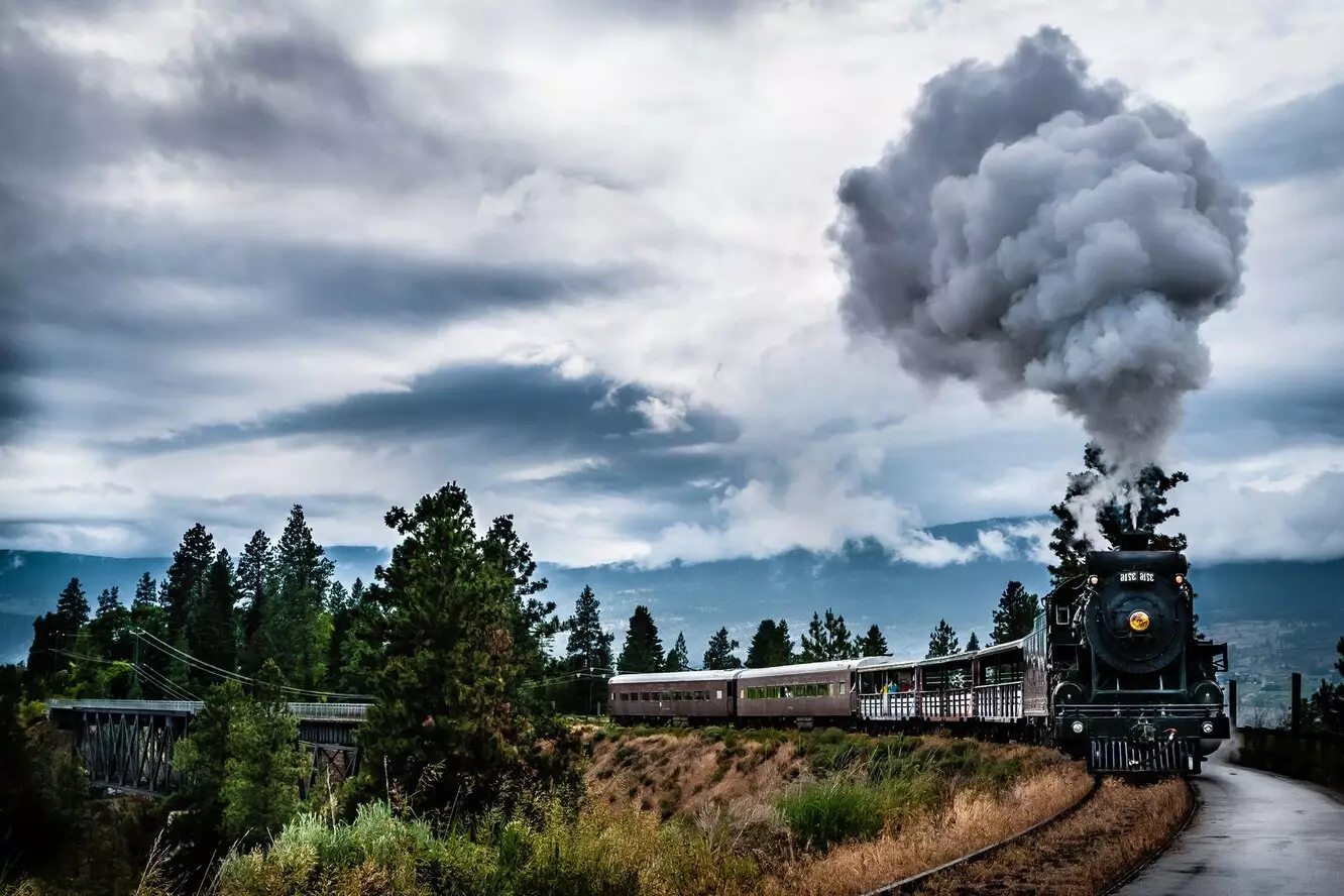 7 laluan kereta api yang paling menakjubkan