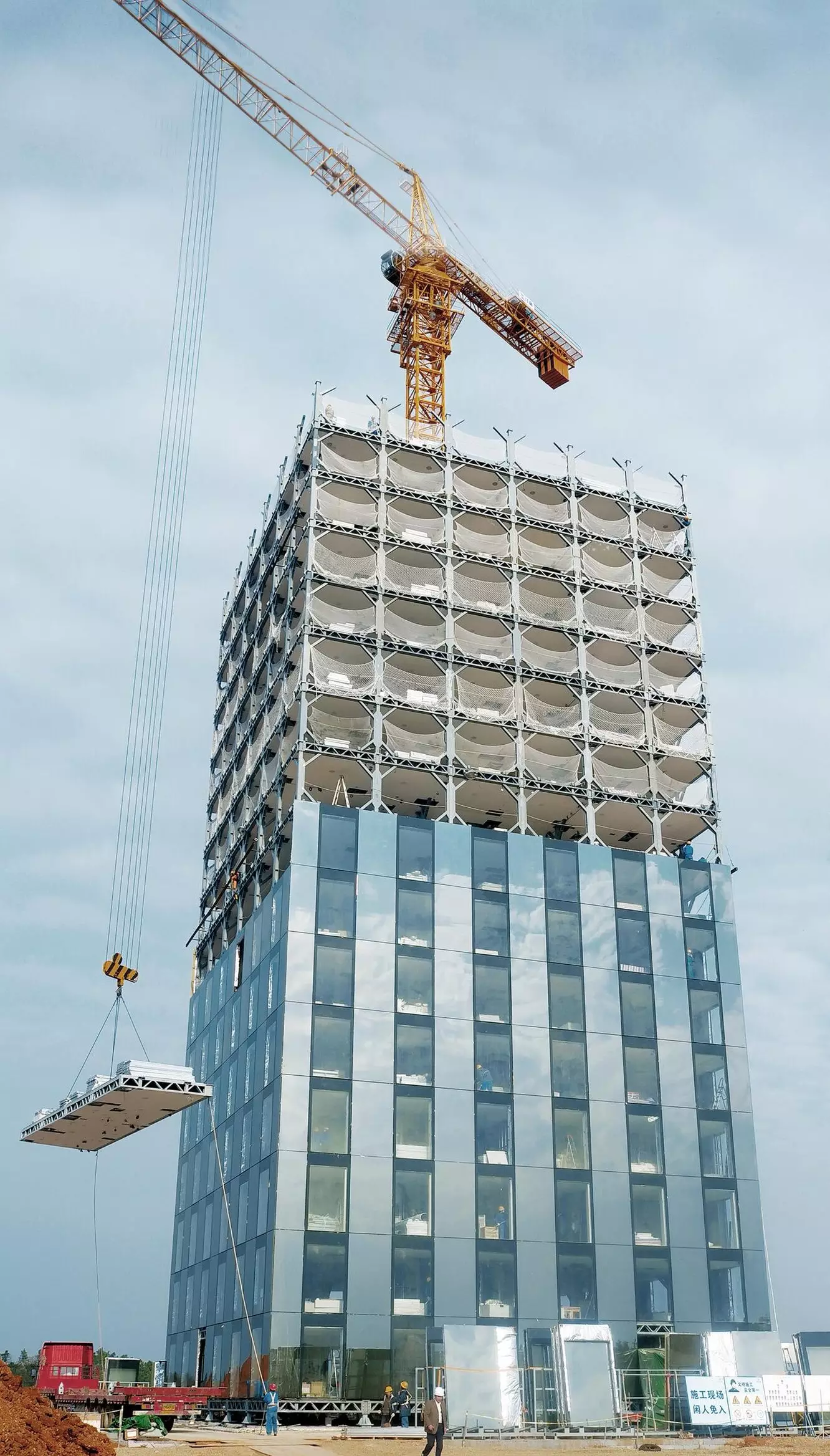 Seismicky odolná stavební konstrukce