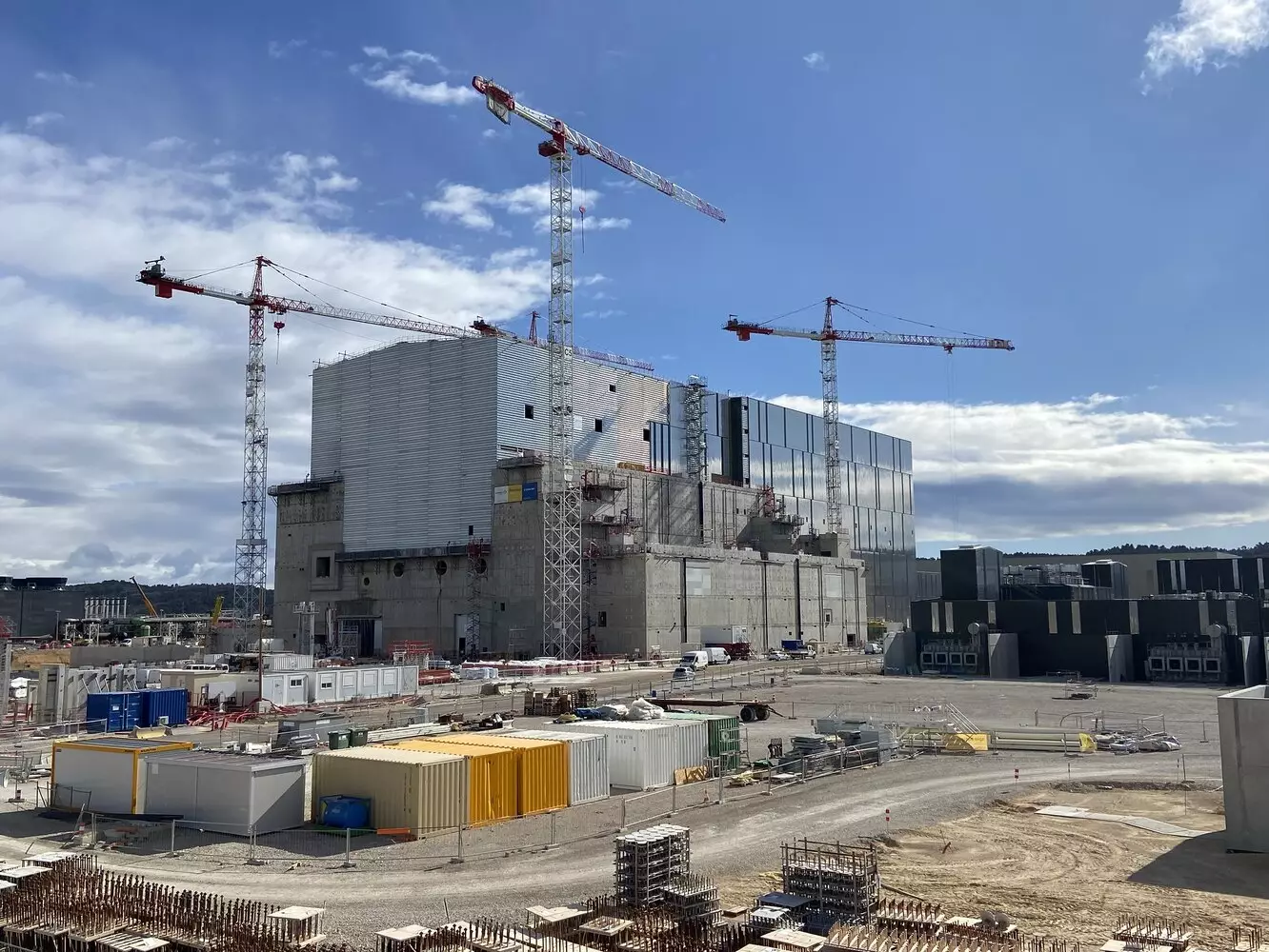 A primeira bobina supercondutora dun campo magnético toroidal para o ITER tokamak fabricouse en Italia