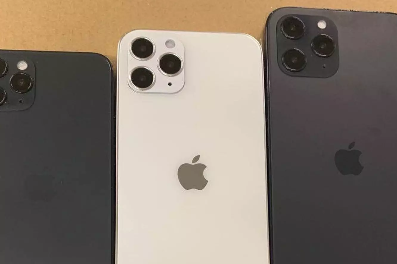 Publicerade bilder av de första layouterna av iPhone 12