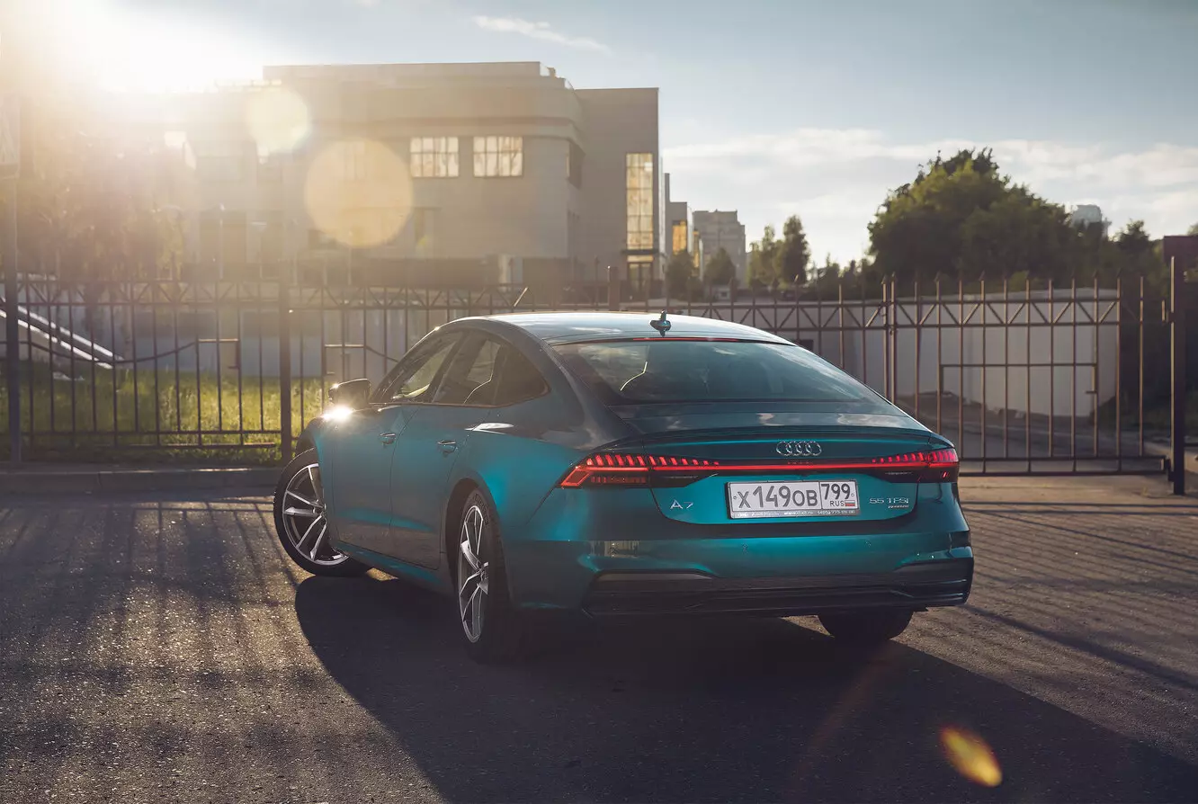 Audi A7-ի առավելությունները 373365_2