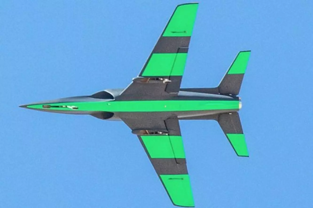 Boeing izmēģināja jaunu dronu grupu
