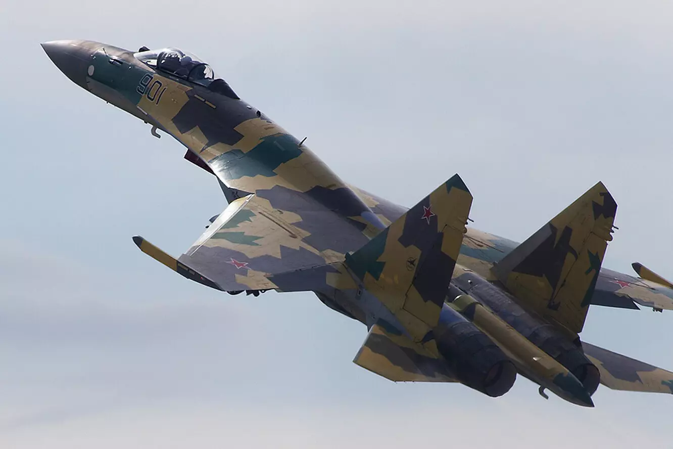 Su-30 vicino a Tver è stato abbattuto dal suo partner nell'esercizio - Su-35 376342_1