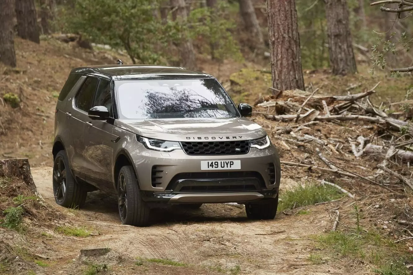 Land Rover hat den Discovery SUV technologisch fortschrittlicher gemacht