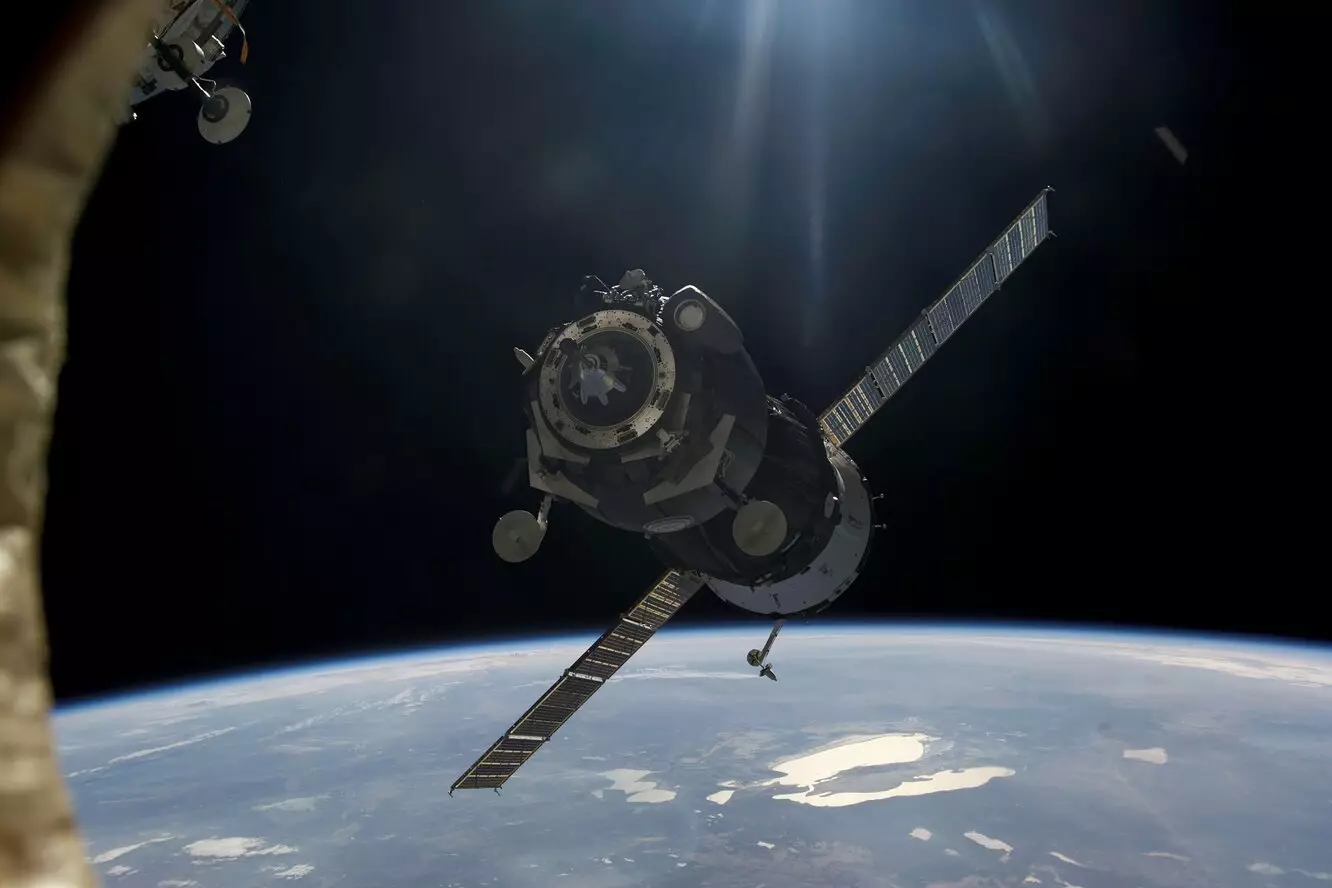 Progress-17 nxjerr një ton mbeturina nga ISS, mbytet dhe disa fakte rreth tij që duhet të dini