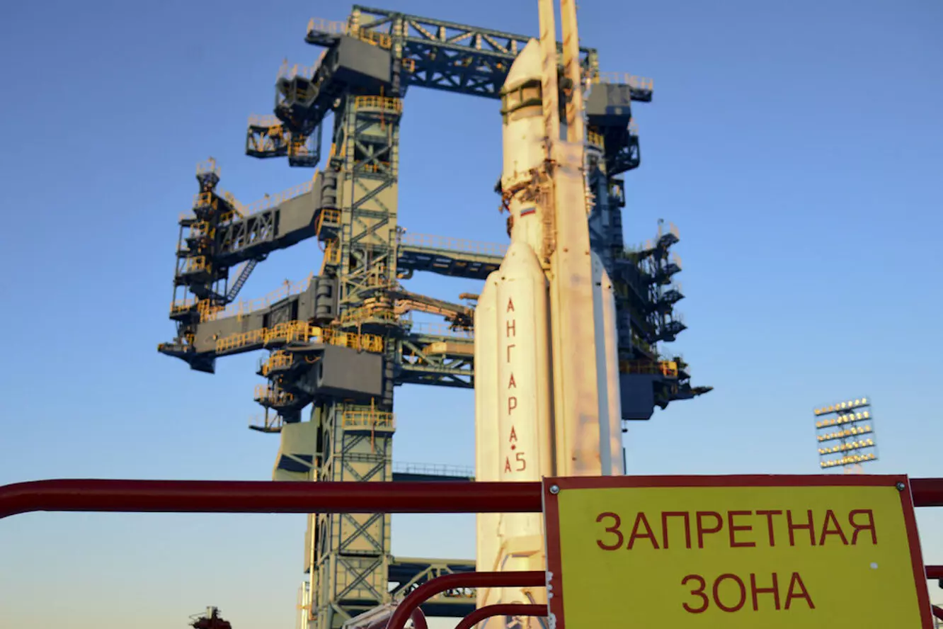 Roket untuk Bulan akan dibangun di Moskow. Jika semuanya berjalan sesuai rencana