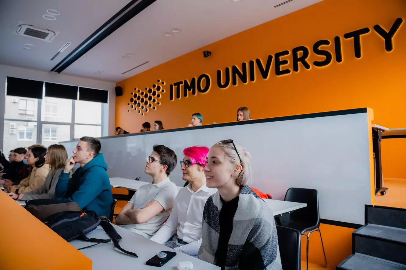 Pentru prima dată, Universitatea ITMO este în top-100 mondial în domeniul informaticii 381792_2