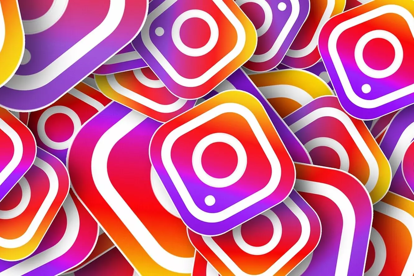 Facebook* çocukların Instagram'ını* yayınlayacak