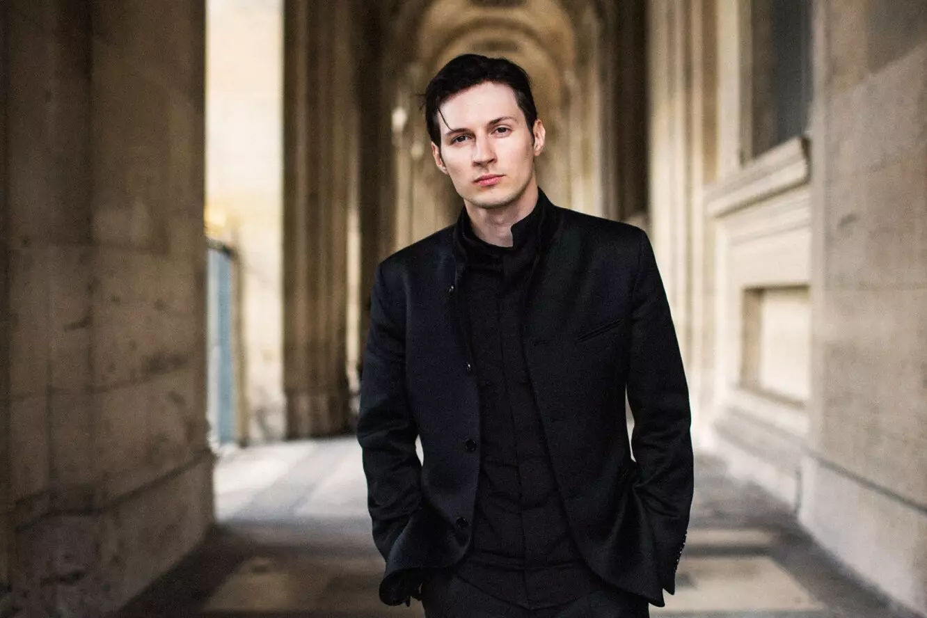 Un xornalista ruso fixo unha película sobre Pavel Durov e mostroulla ao personaxe principal