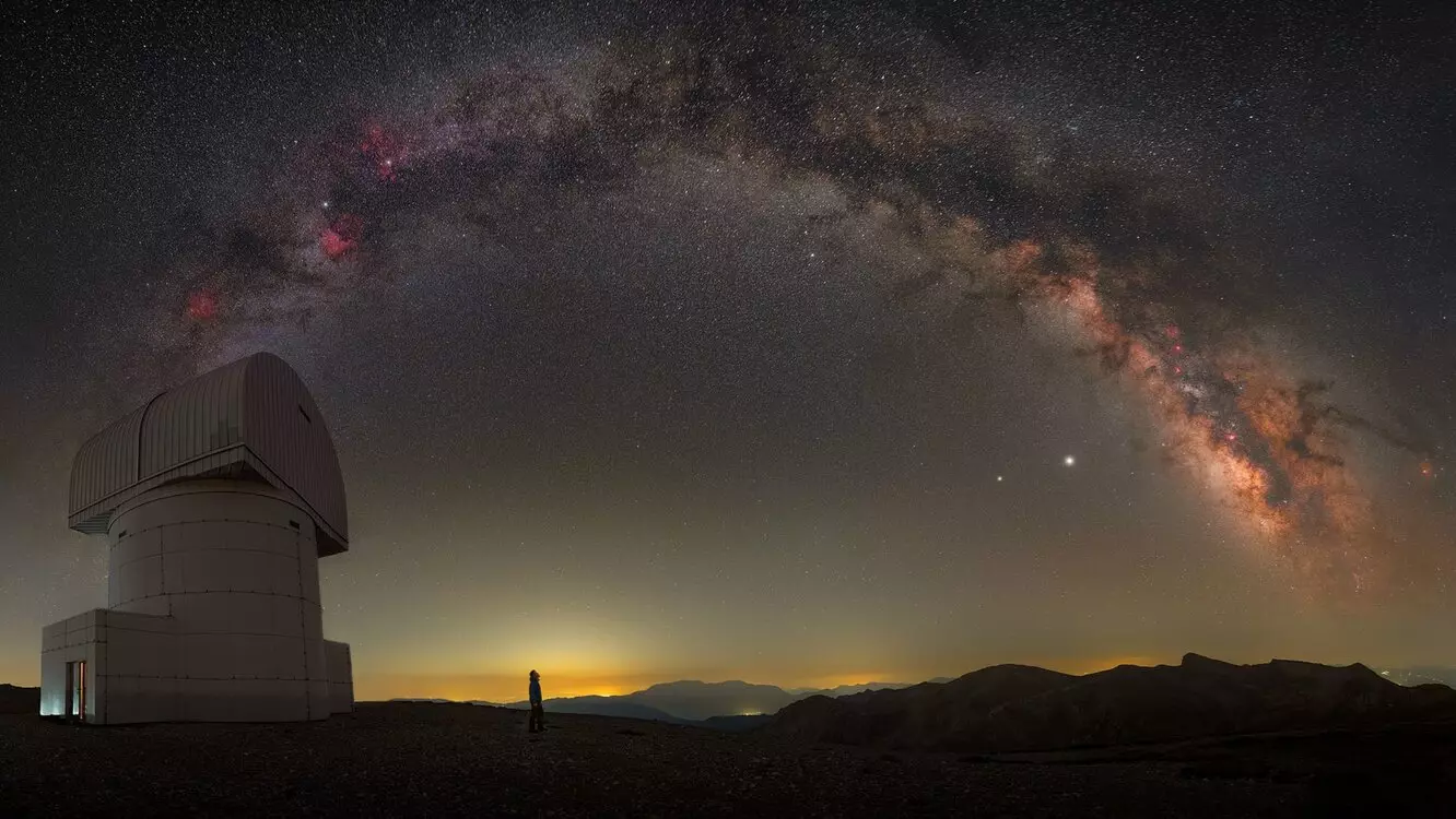 Nuit étoilée à l'observatoire Helmos