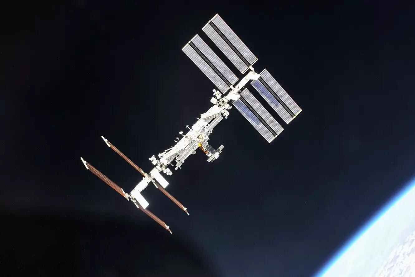 NASA’yê pêşniyar kir ku temenê ISS heta sala 2030 dirêj bike. Roskosmos xuya bû ku razî bû, lê ev ne diyar e