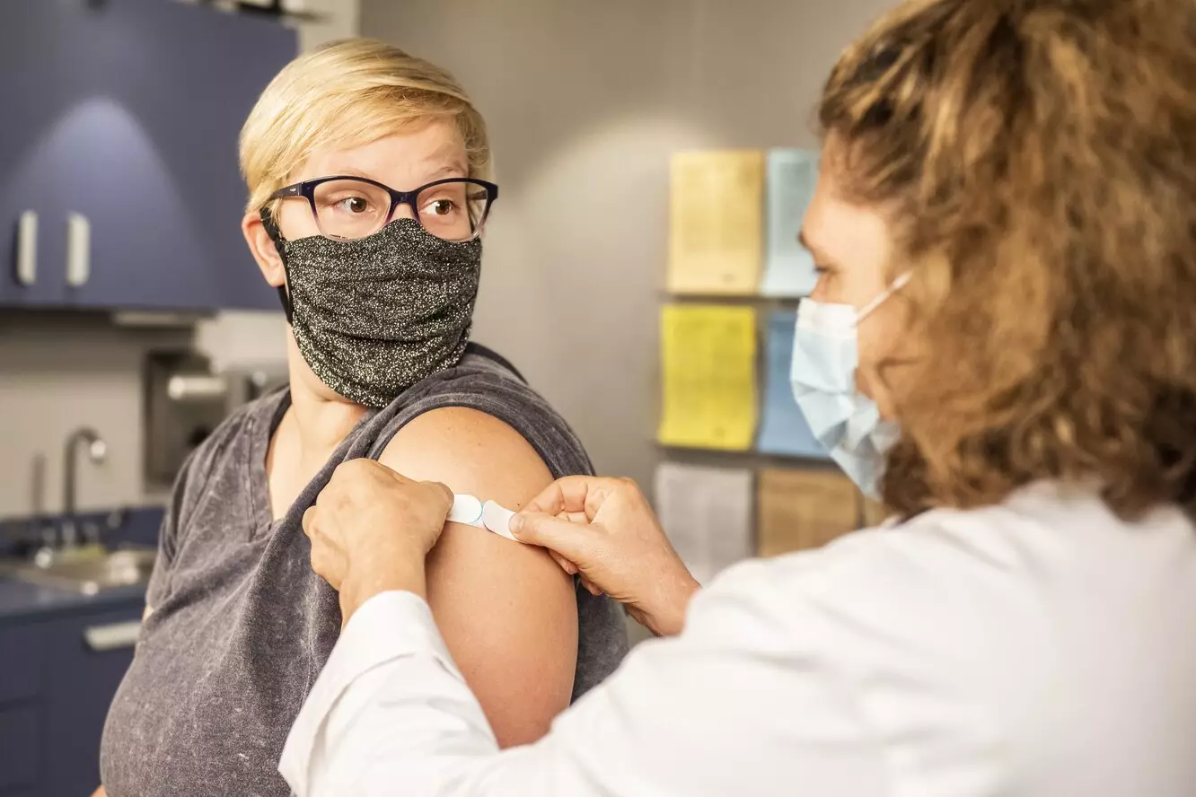 وافقت وزارة الصحة على توصيات مؤقتة بشأن التطعيم في روسيا 385503_2