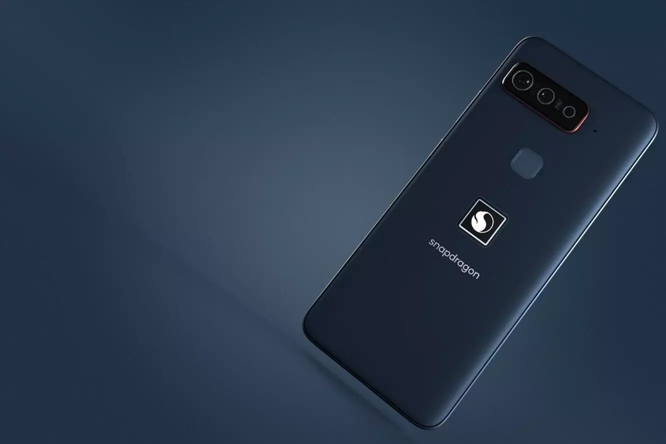 Працэсарны гігант Qualcomm выпусціў свой першы смартфон