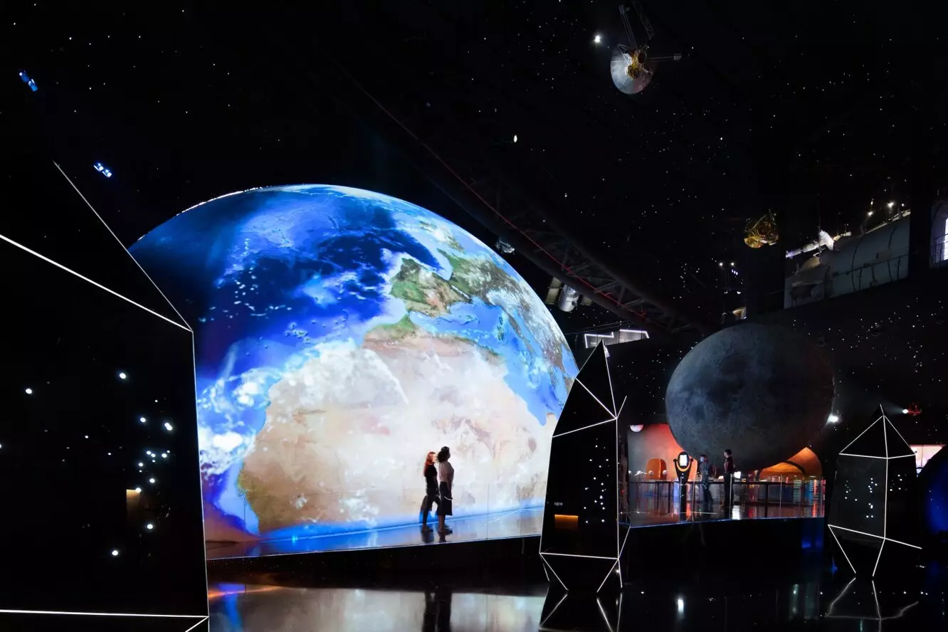 See the world's largest planetarium recently opened in Shanghai 386439_6