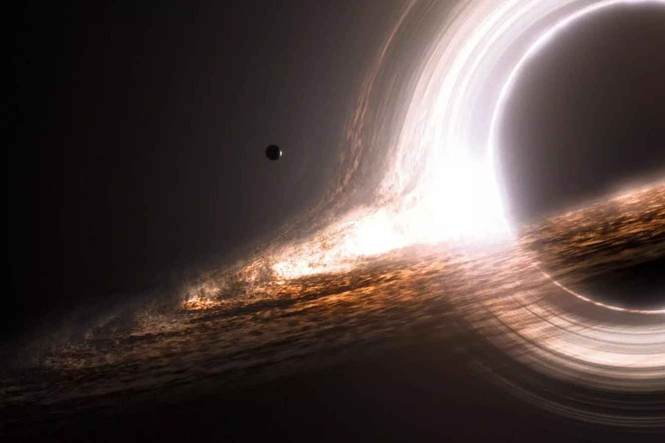 How supermassive black holes are photographed