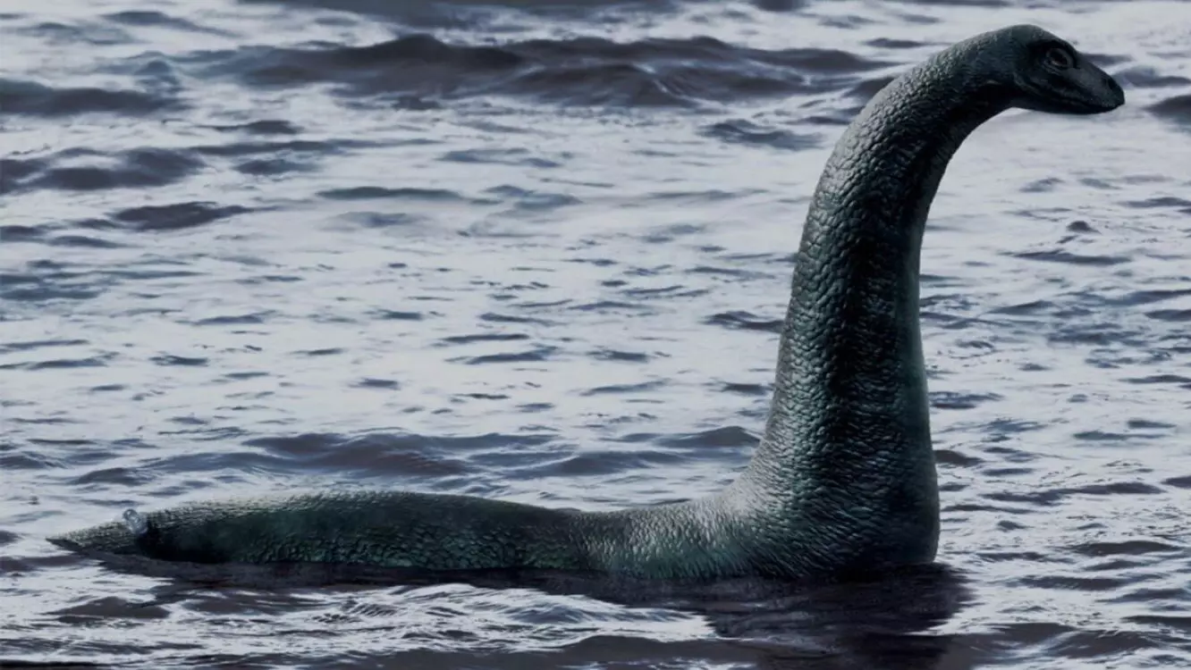 Dëst ass wéi d'Jeeër de Loch Ness Monster virgestallt hunn. Awer dës Foto ass d'Resultat vun der Aarbecht am Photoshop