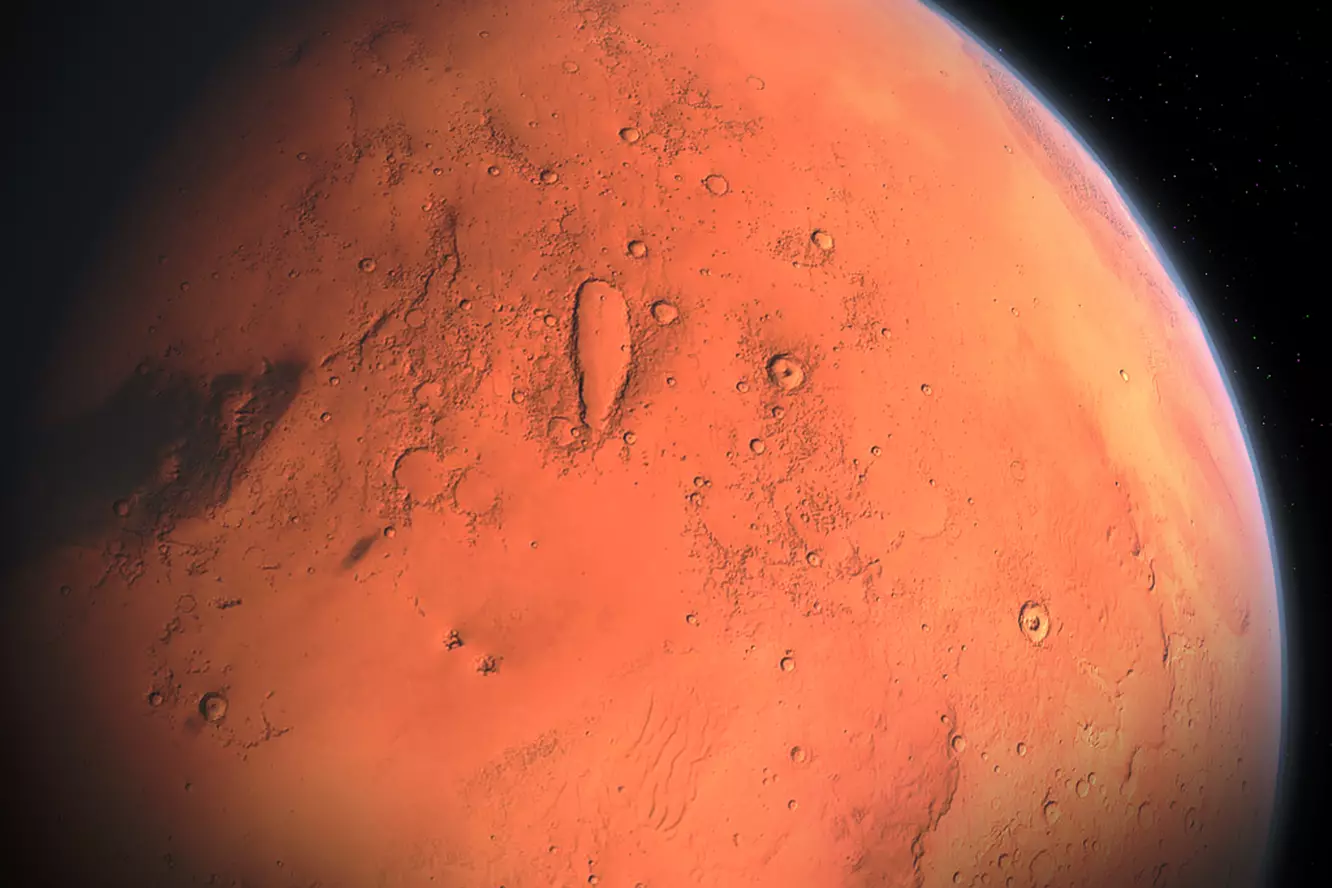 Китайски марсоход пробяга почти километър по Червената планета
