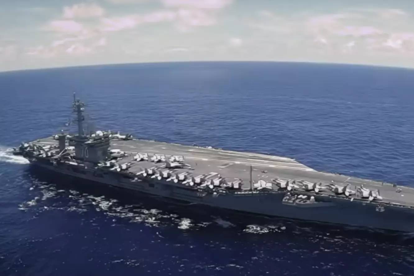 Video from the exercise: the US military sank a decommissioned destroyer with torpedoes